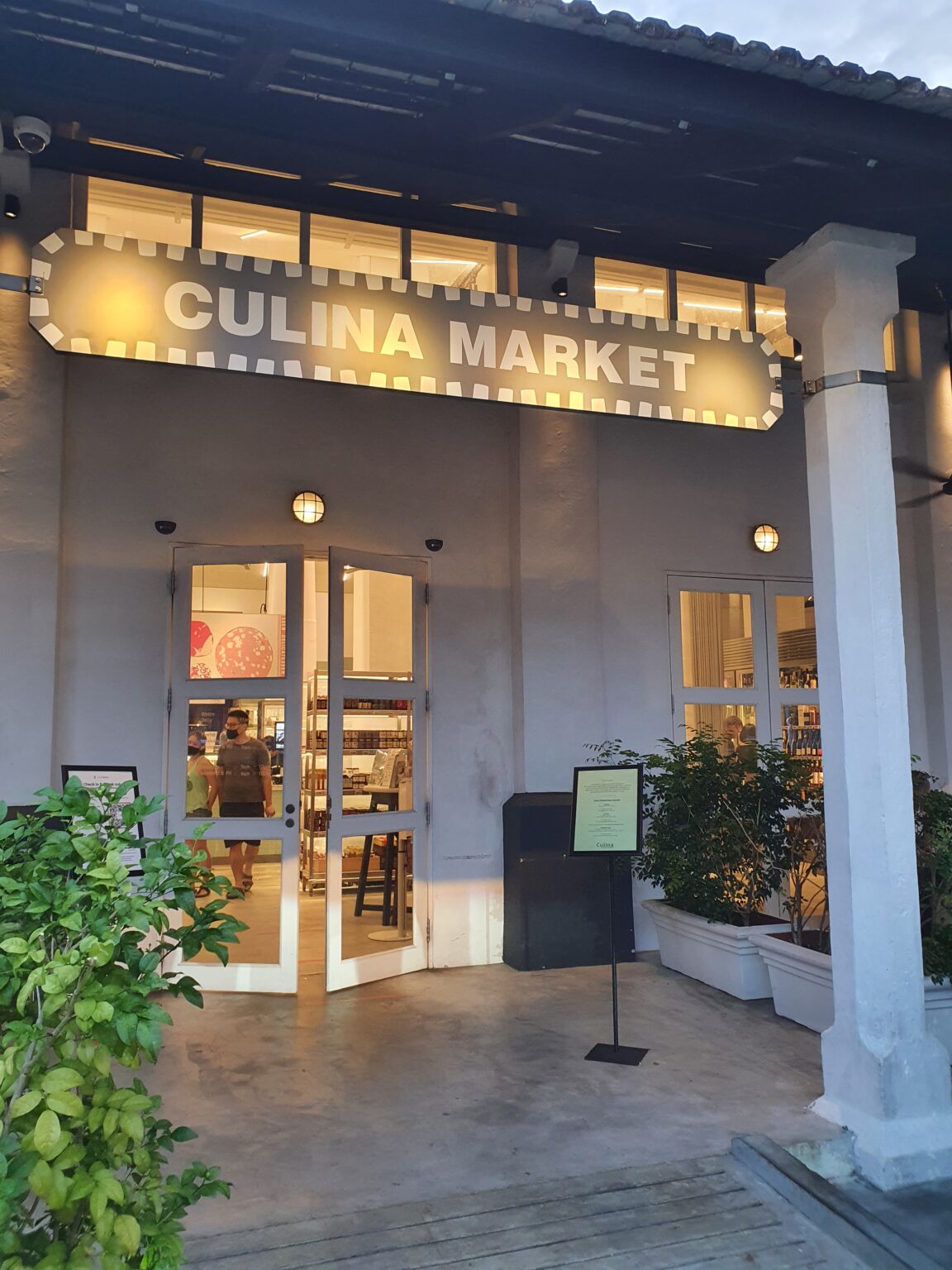 デパ地下のトキメキが、デンプシーヒルにある。「CULINA MARKET」 | Familytravelog – Life is SHIOK!